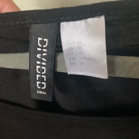 Divided | Tops | Hm Divided Brand Black Long Sleeve Loosefitting Top | Poshmark